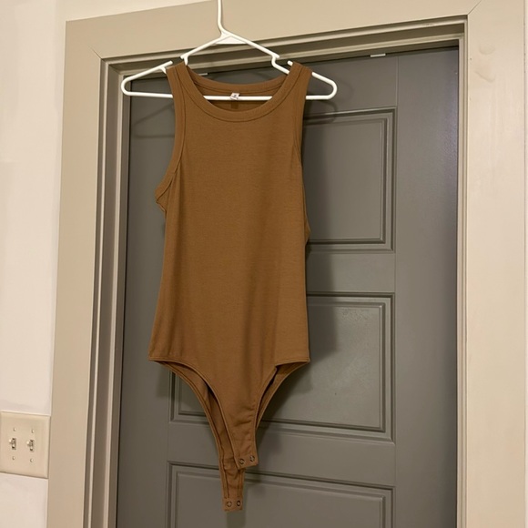 Wishlist | Tops | Brown Body Suit | Poshmark